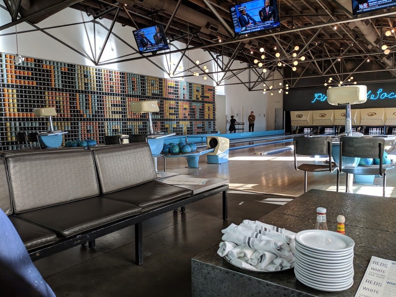Pinewood Social Review: Chef Charlie Carrington Recommends Pinewood Social
