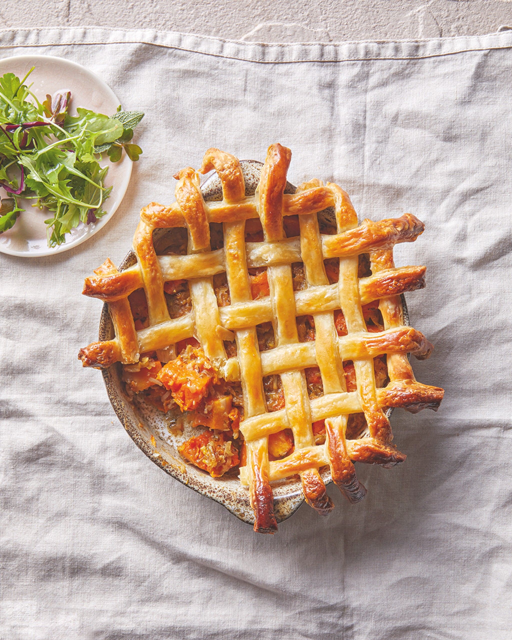 Sarah Grahamʼs Comforting Butternut Pumpkin and Leek Pie Recipe ...